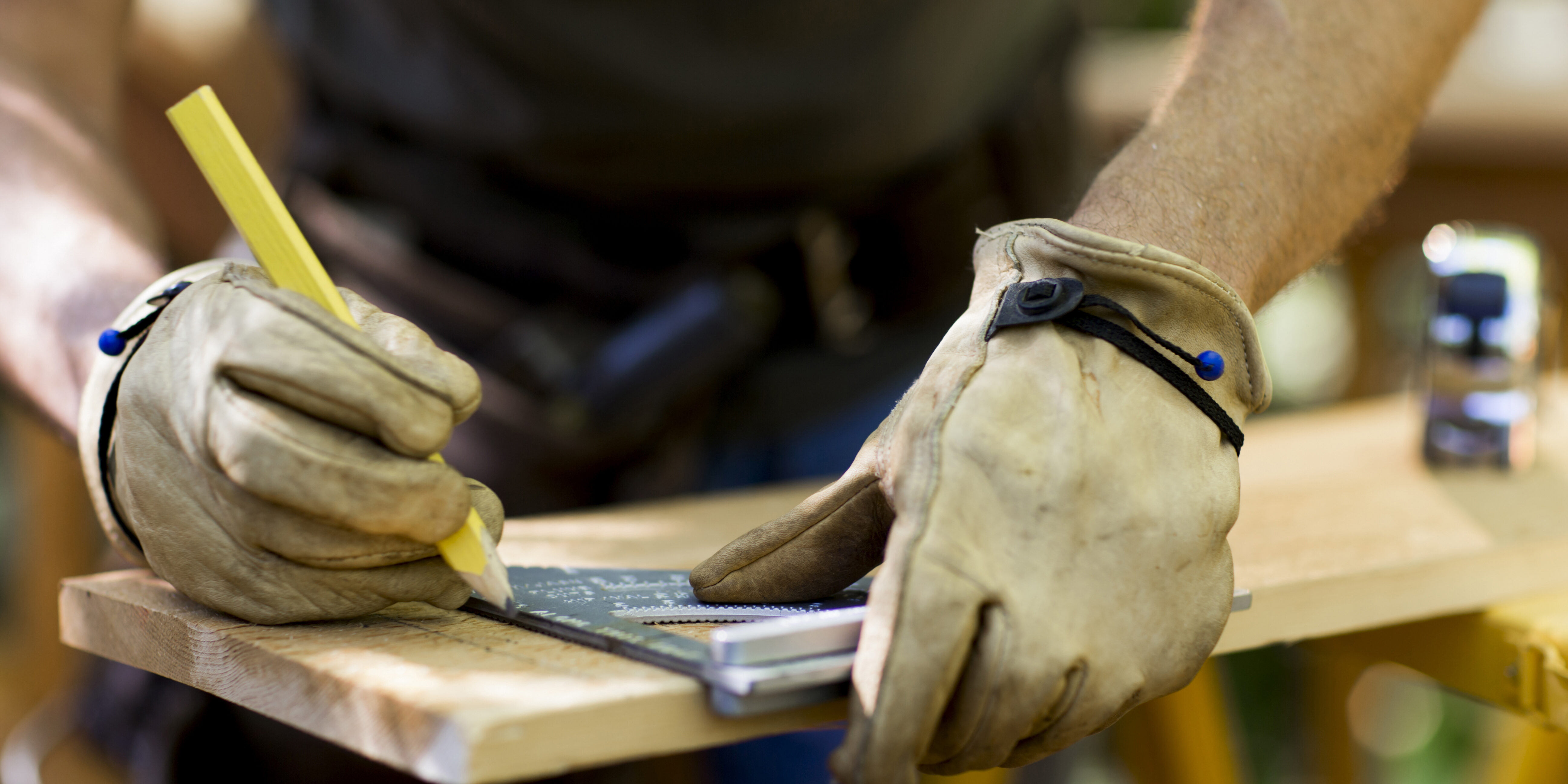DIY TV Lift Cabinet: A Step-by-Step Guide with Pros and Cons